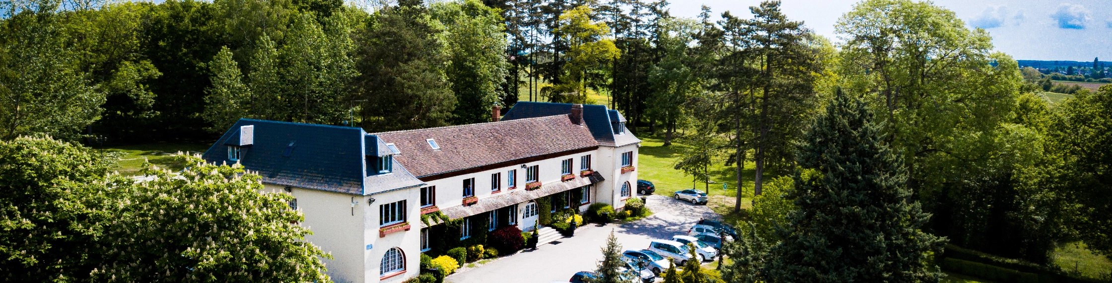 Nous rencontrer – École des Roches